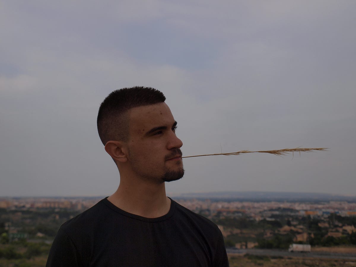 El chaval de Carrús que no roba a gente inocente | by Ulises Galvan Garcia | Medium