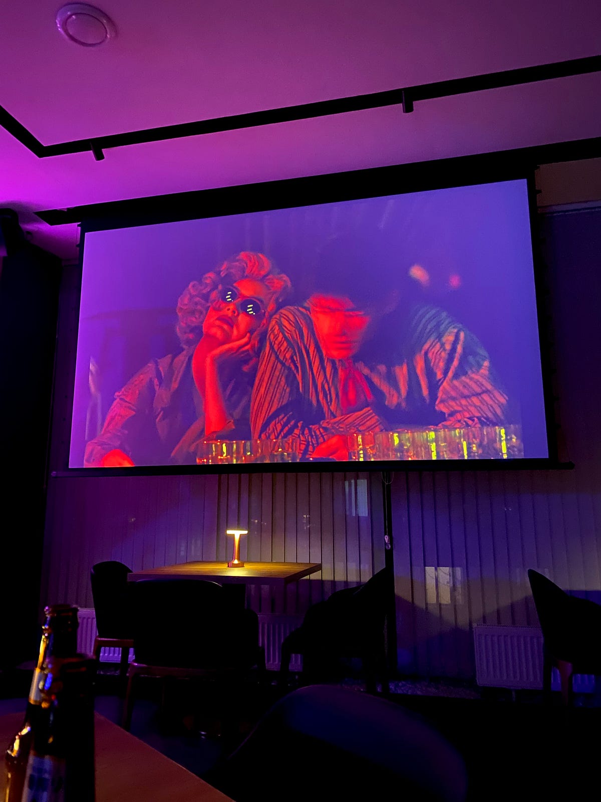 Chungking Express (1994, Wong Kar-wai) - Namuunzul Otgonbold - Medium