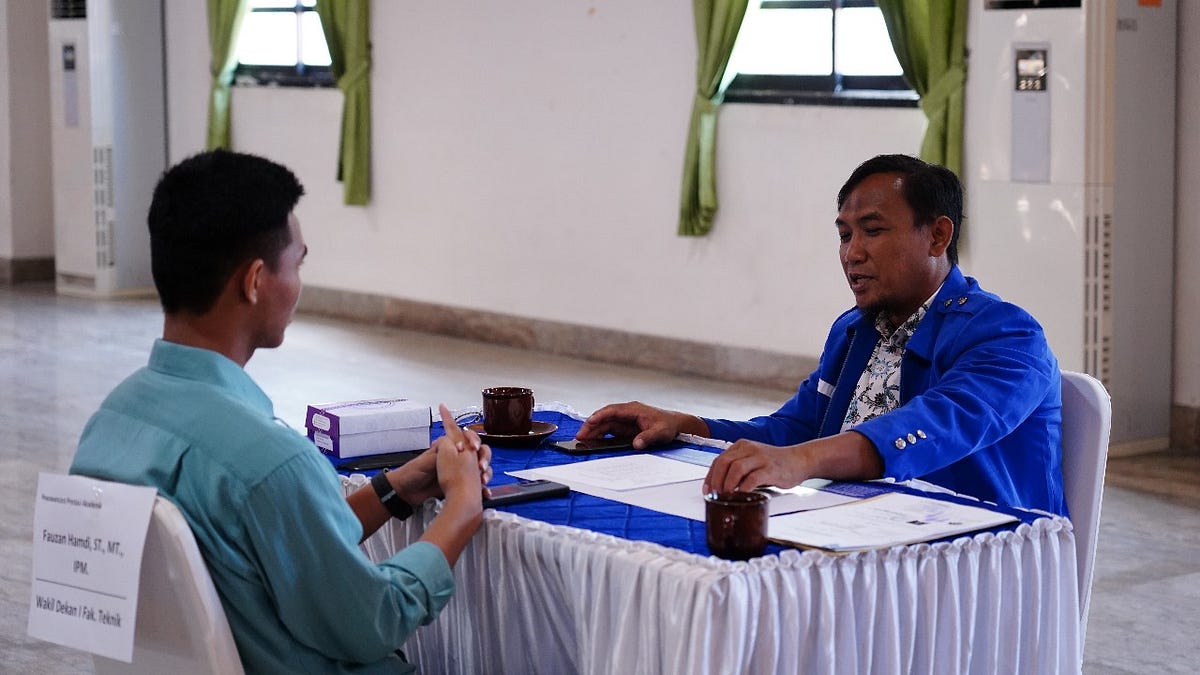 Ratusan Mahasiswa Baru Ikuti Seleksi Wawancara Beasiswa Universitas