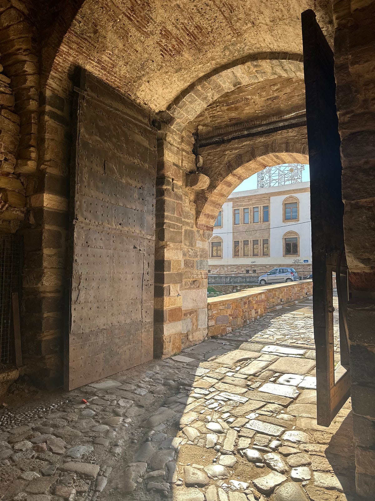 Chios - Gokmen Kilic - Medium