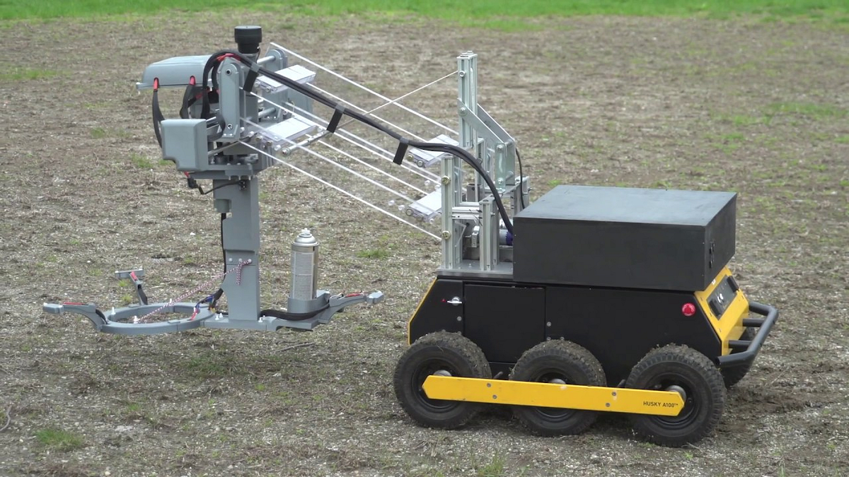 Why Aren’t Robots Clearing Landmines Everywhere? | by Corrine | Medium