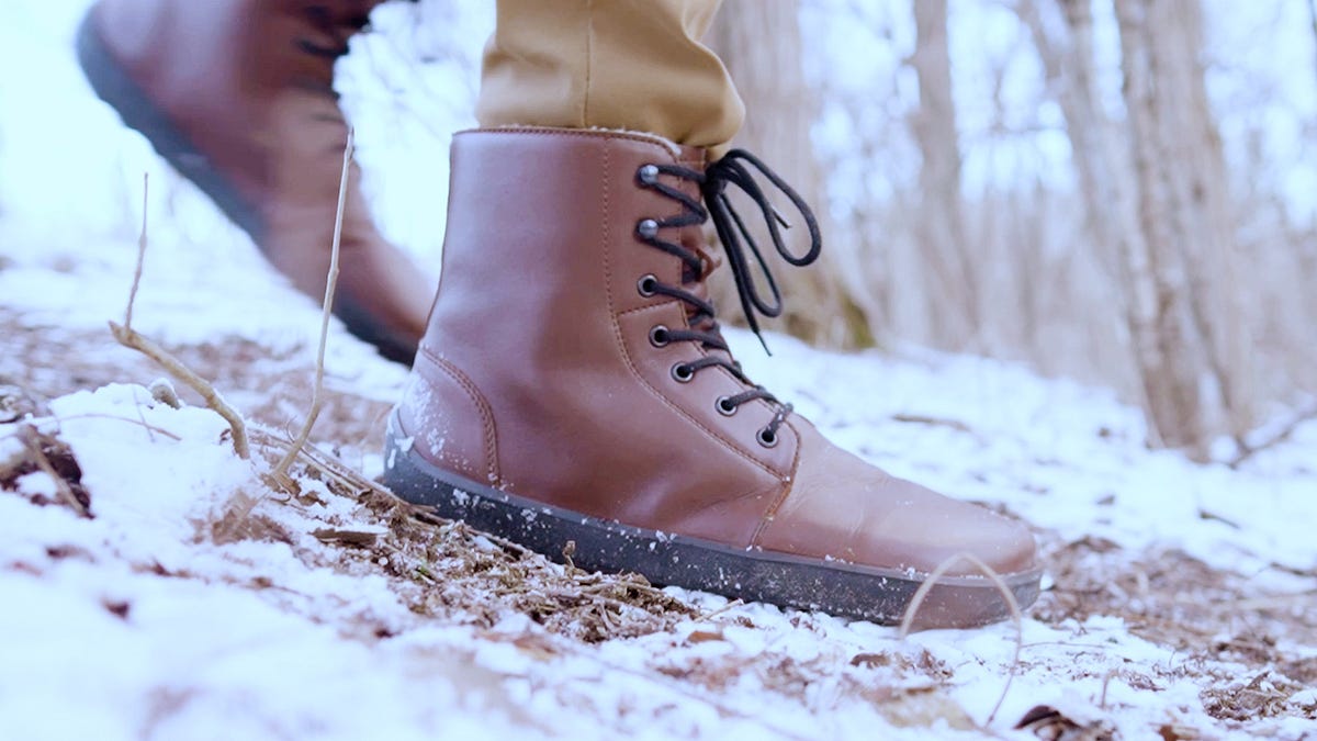 BeLenka Winter: The Best Barefoot Hiking Boots For Serious Traction ...