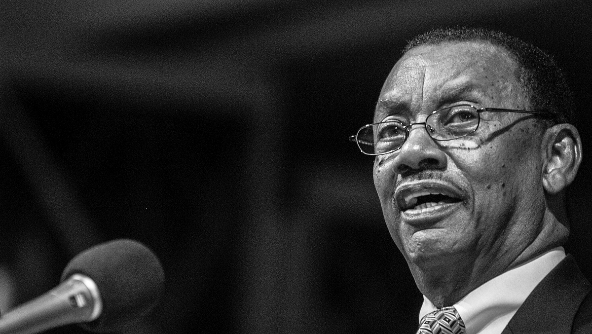 Dr. Roland M. Porter — class through and through | by Union University ...