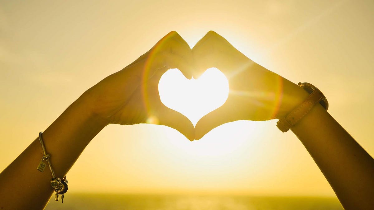 How To Love Yourself Before Loving Anyone Else | by Suzan Dalia | Medium