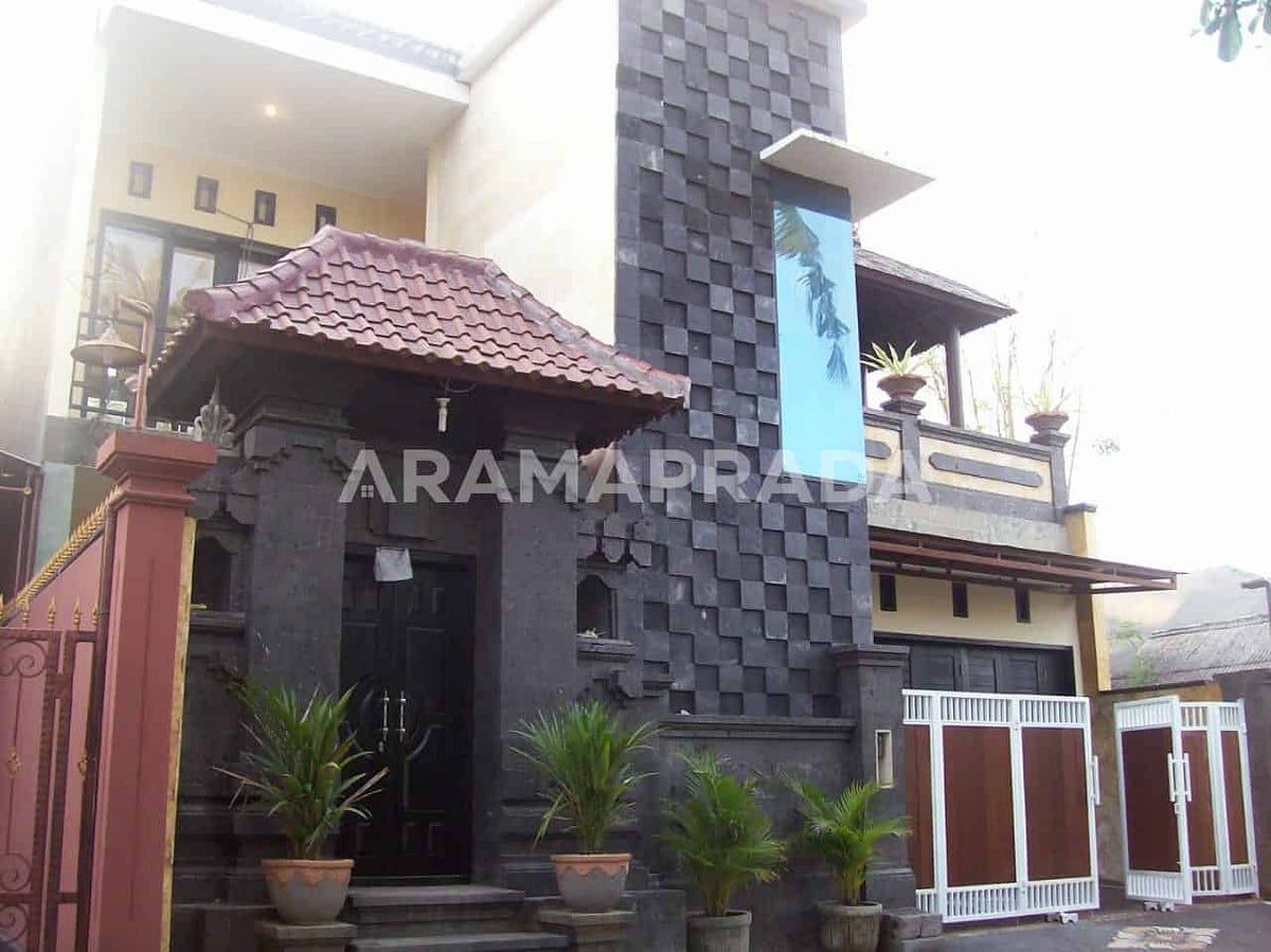 Dijual Rumah Luas Bangunan 280 Meter Persegi Fully Furnished Harga Nego ...