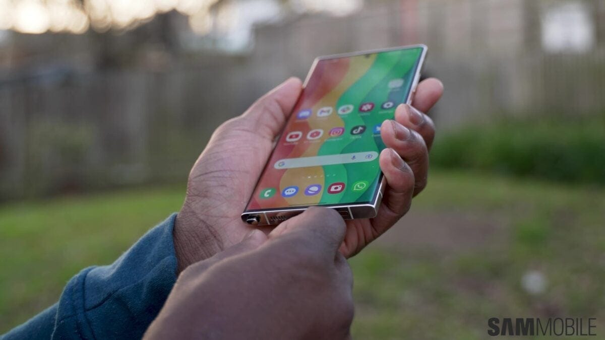 The Galaxy S23 Ultra: A Premium Choice for Curved Screen Enthusiasts ...