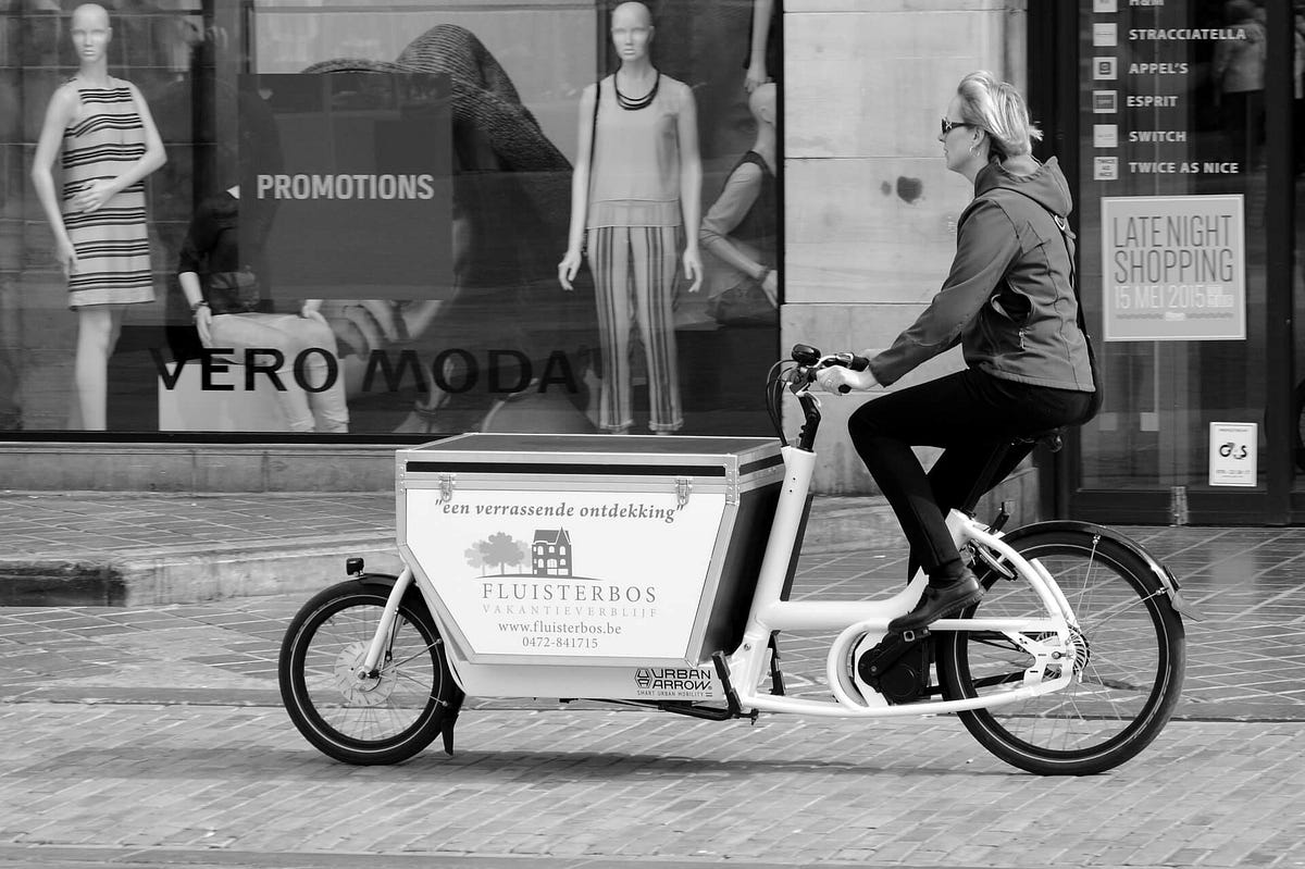 CARGO BIKE: THE FUTURE OF URBAN CENTERS? | by Qucit | Medium