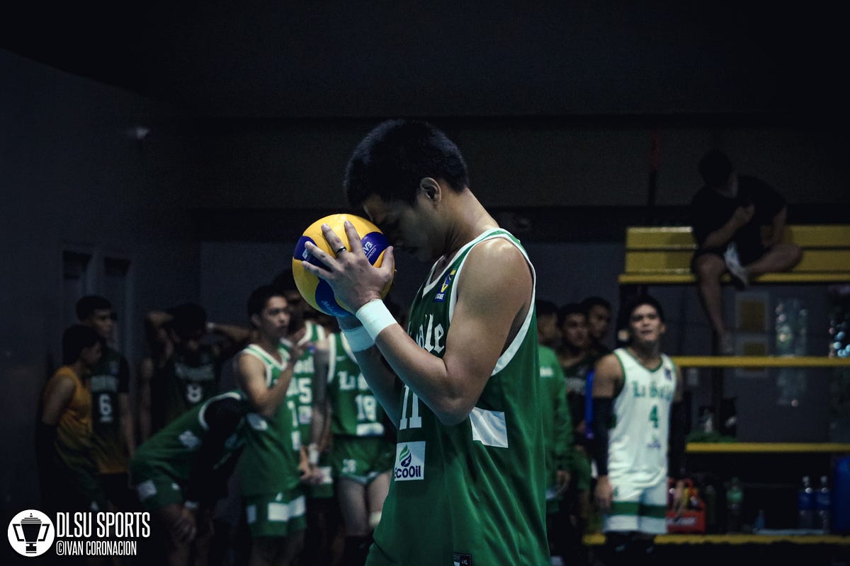 Green Spikers succumb to Ateneo, drop V-League Semis spot | by Ma ...