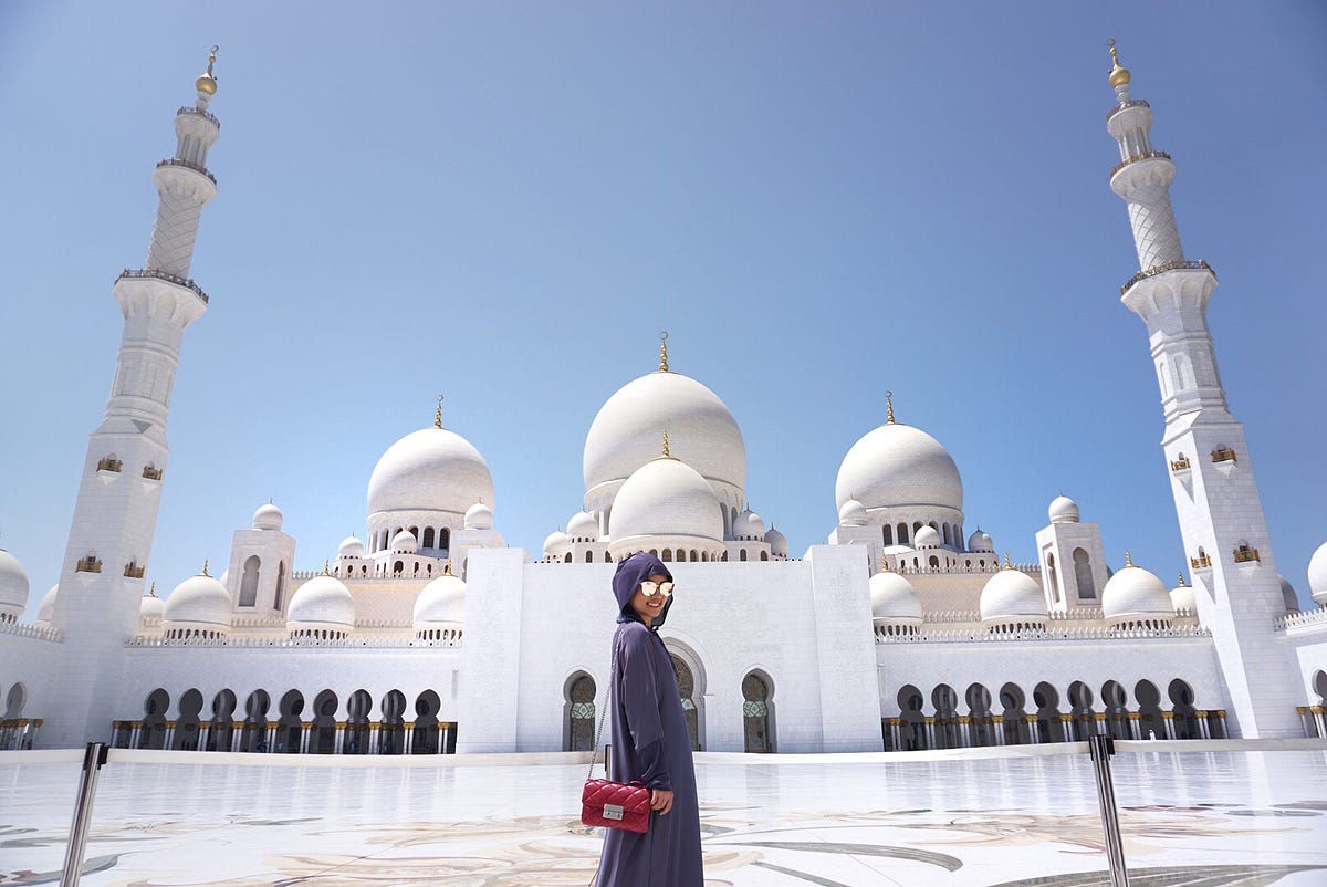 1 Day in Abu Dhabi. Sheikh Zayed Mosque | by Valenie Kosiady | Medium