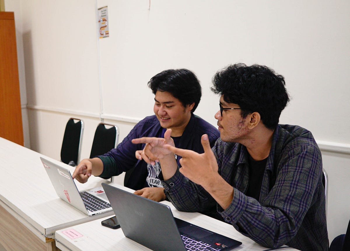Why Creative Thinking is Important in Term of Communication | by Zihni ...