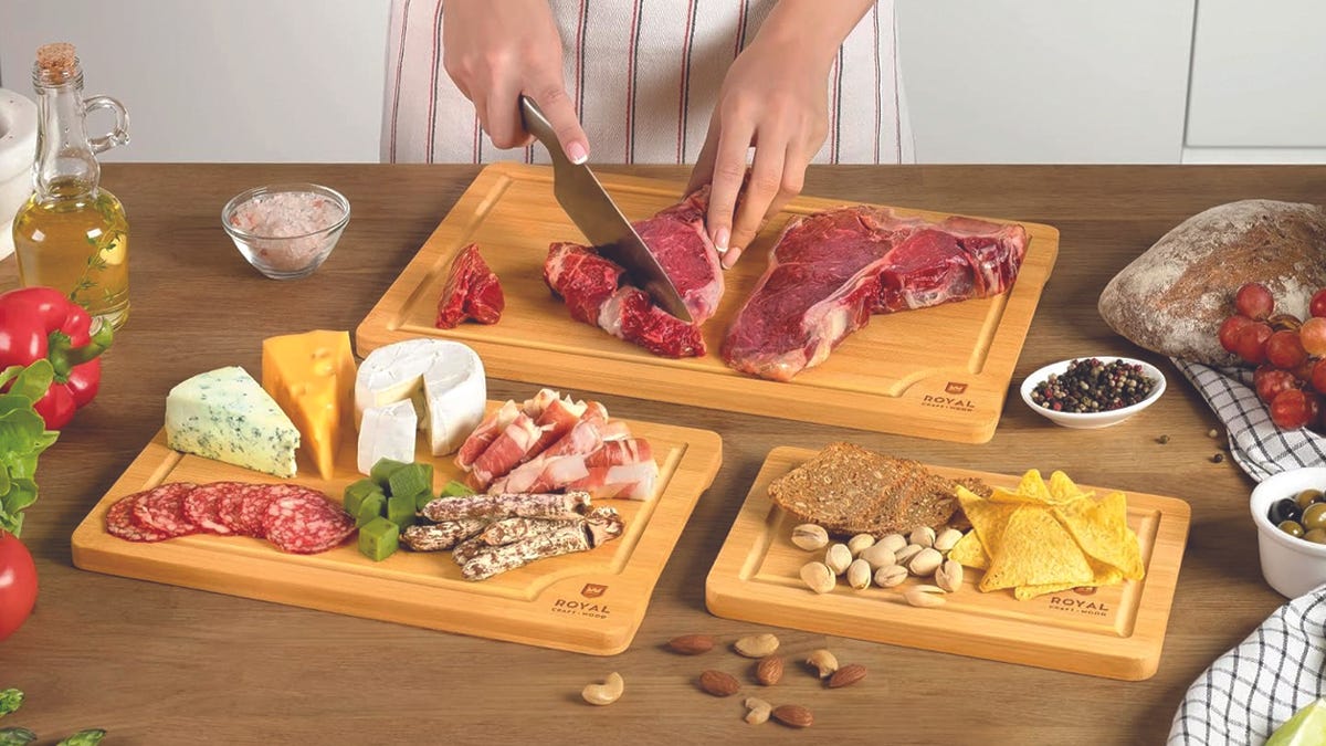 Improve Your Cutting Skill with Best Kitchen Wood Cutting Boards!! | by ...