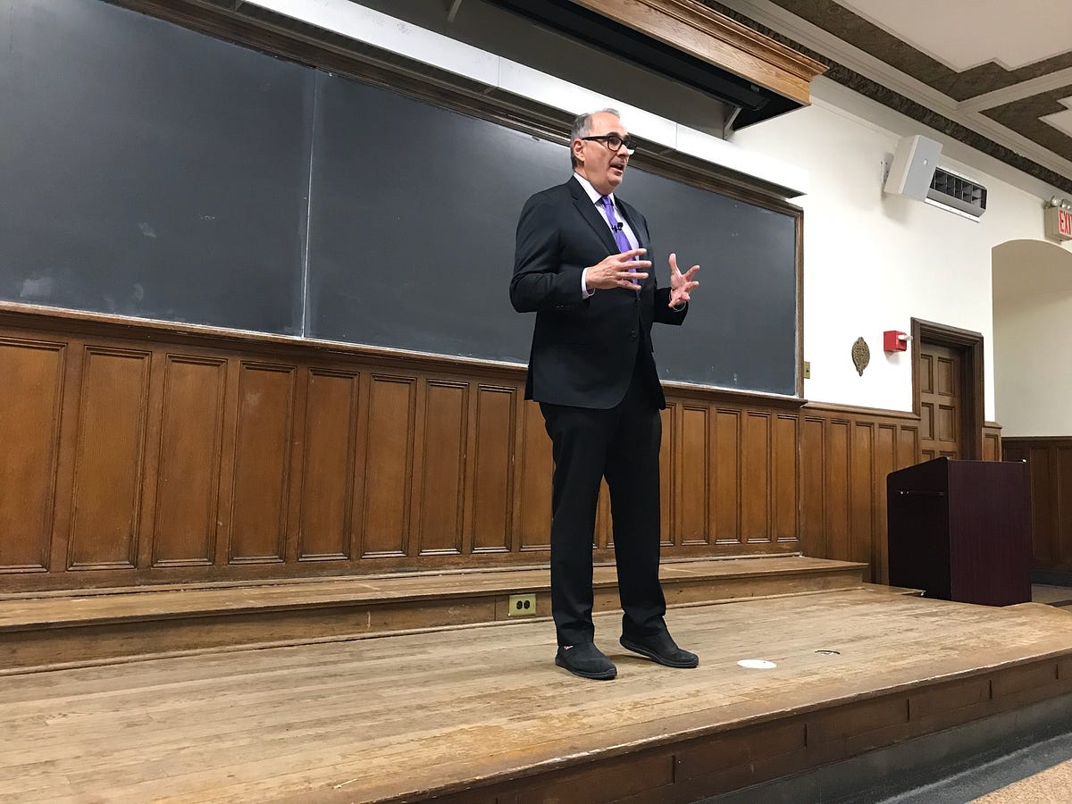 David Axelrod Speaks at Fordham University | by Eliot Schiaparelli | Medium