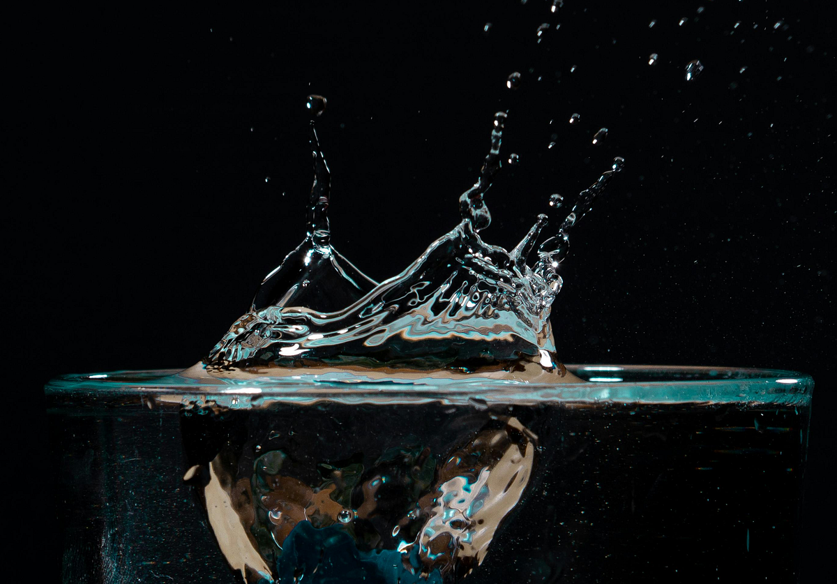 Cold immersion therapy: Cold shower therapy for your body and skin | by ...