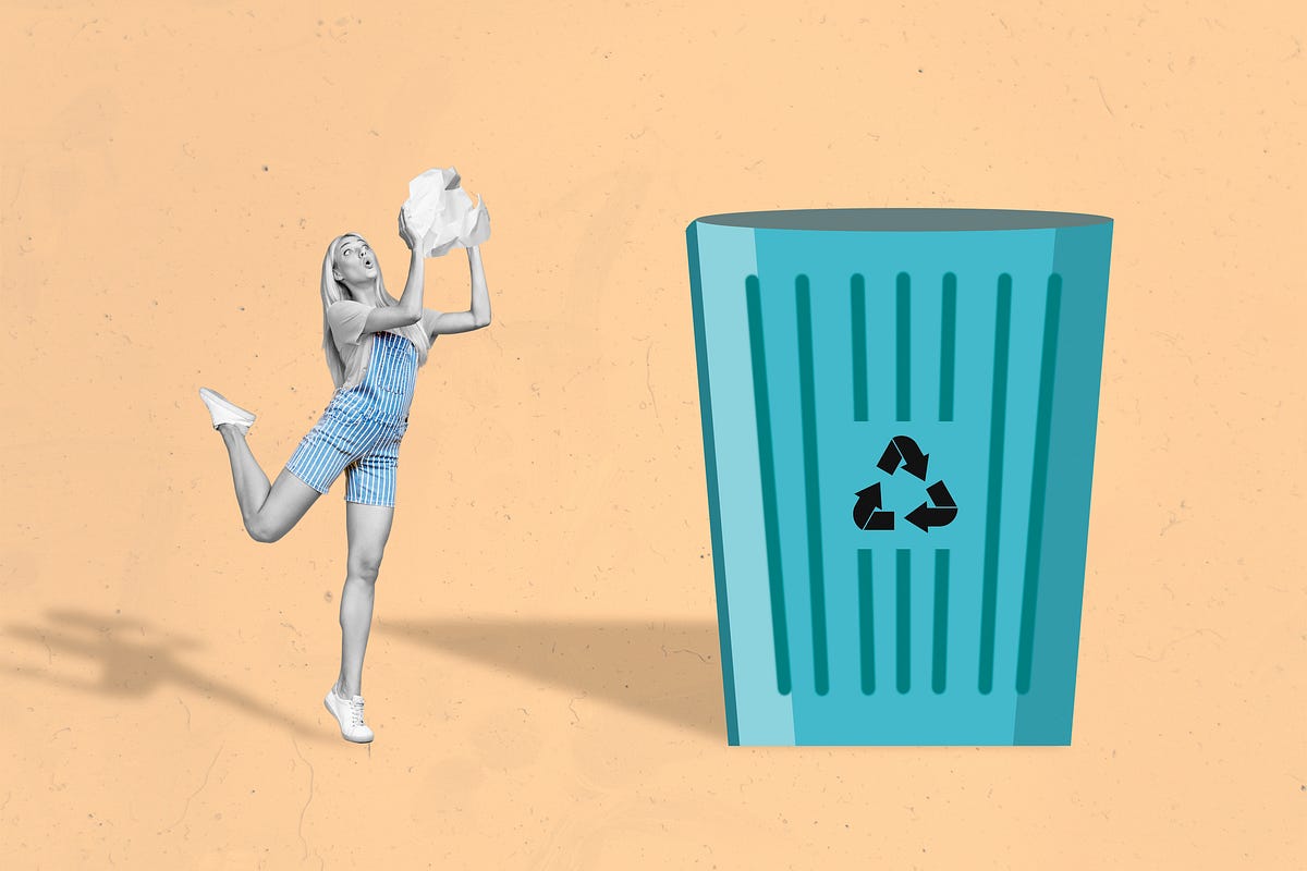 What to Look for in a Step Trash Can | Tastyble