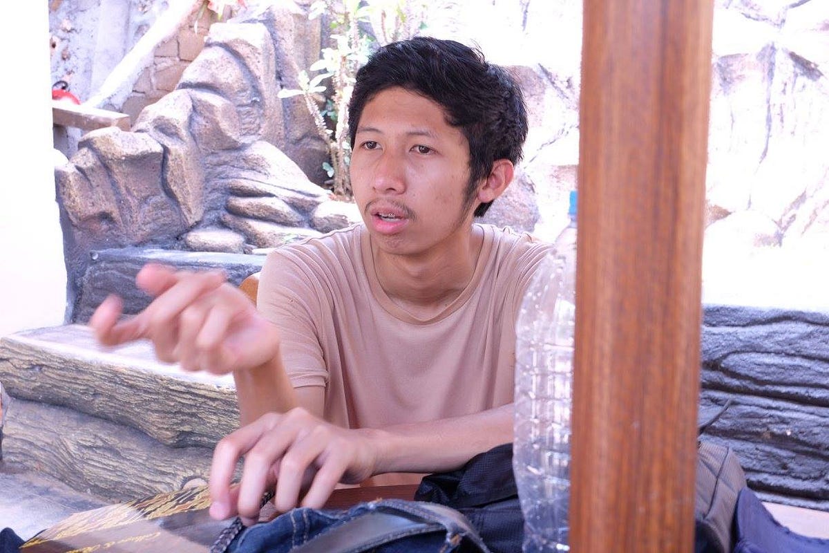 Refleksi diri: komunikasi dan autisme | by Muhammad Fikri “Fikbar ...
