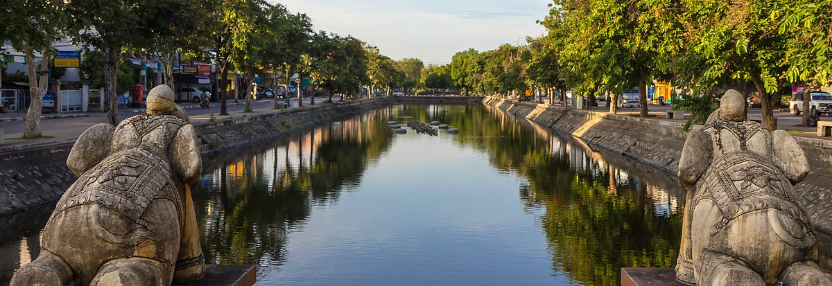 I’m Building A Moat. Are You? | by Frank Caron | Medium