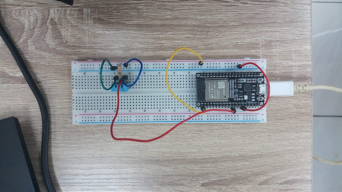 Embedded System Esp32 Project 5 Temperature Sensor By Ahmad Rivai Yahya Medium