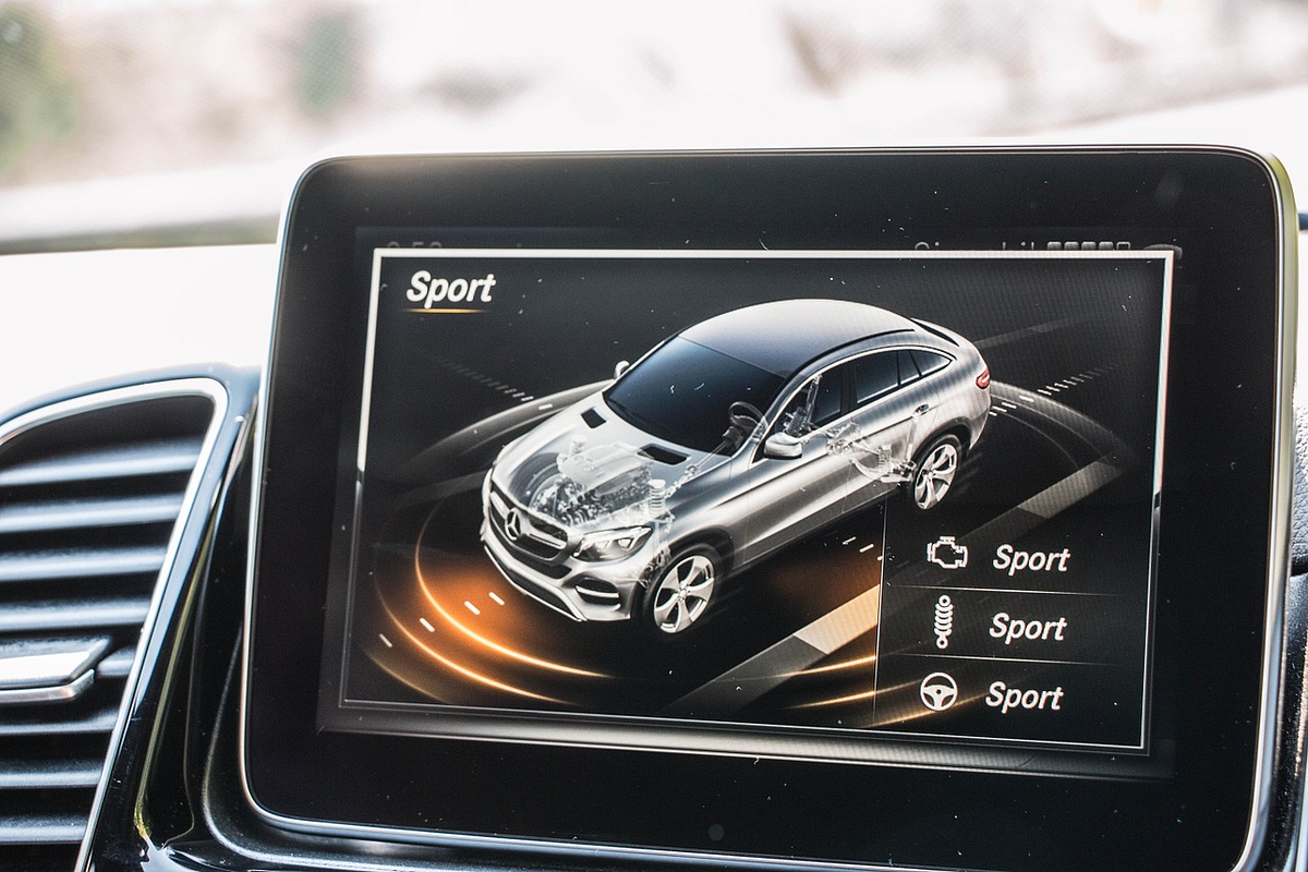 Developments of AR that will change the automotive industry | by Nina ...