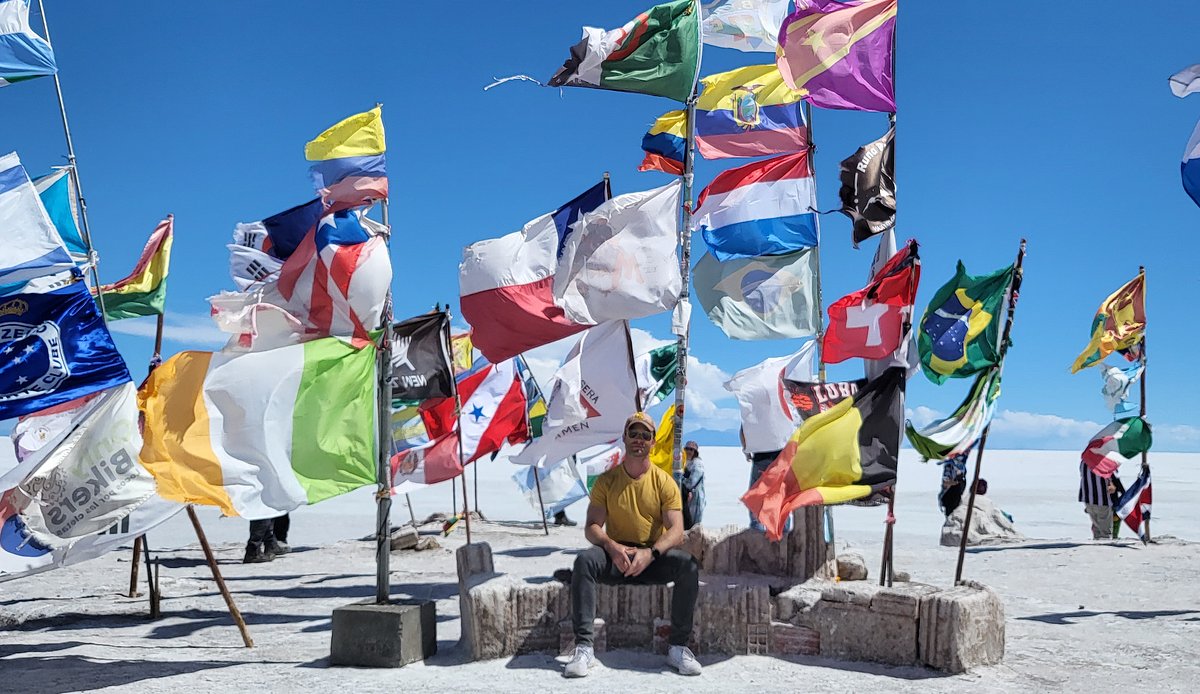 5 Ways to Make Friends Living Overseas | by Greyson Ferguson ...