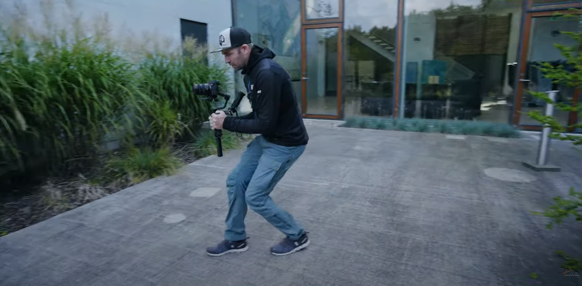 4 GIMBAL TECHNIQUES TO GET AMAZING GIMBAL SHOTS | by Photosavi | Medium