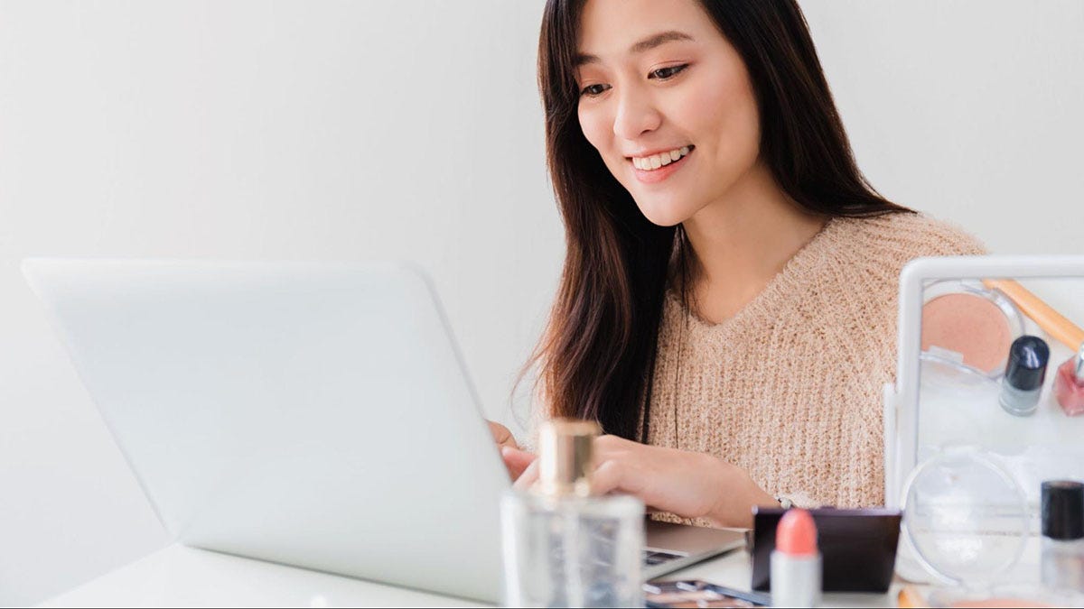 How to Start a Cosmetic Business? | by Samantha Lucas | Medium