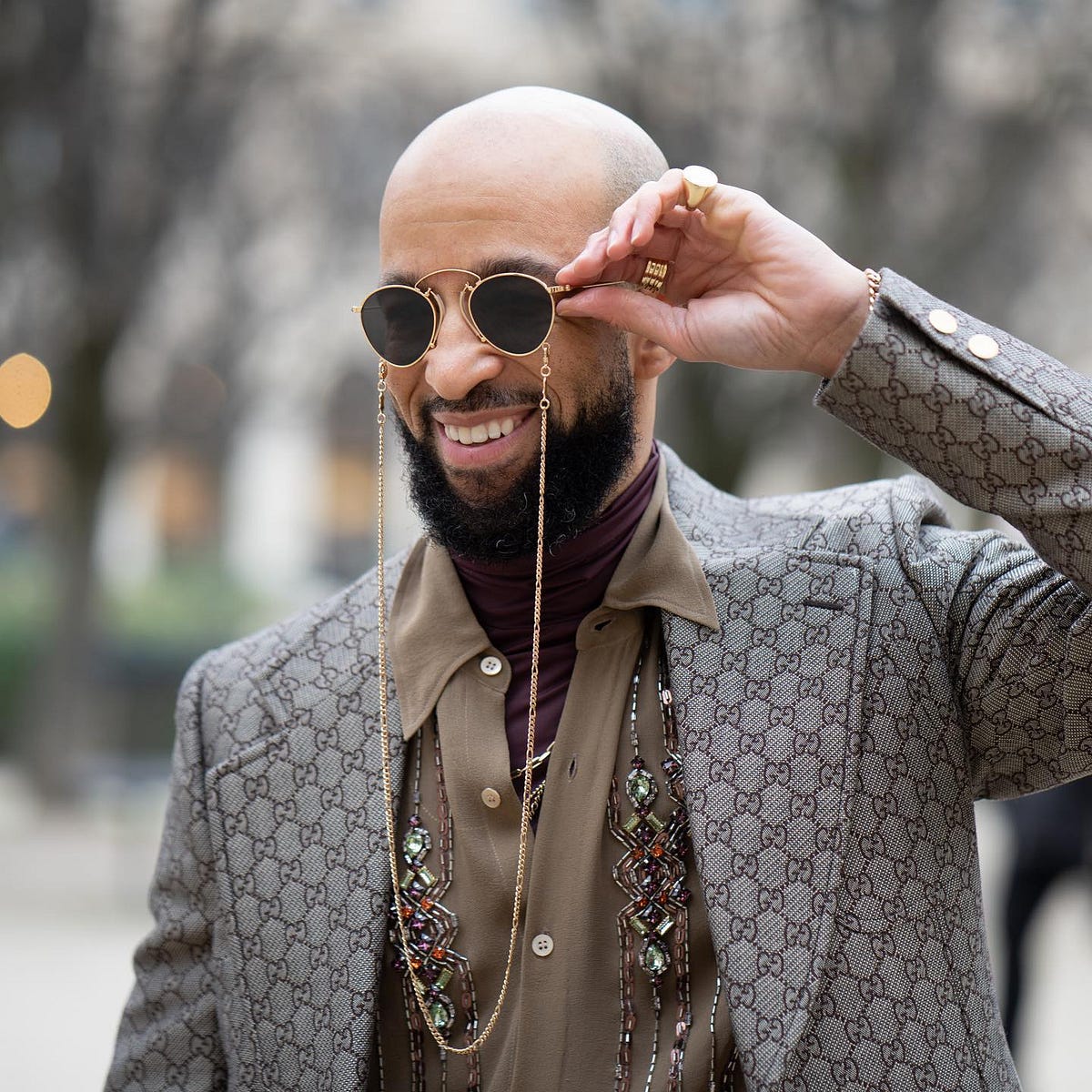 The Unlikely Fashion Icon: How an Ordinary Guy Became the Best-Dressed ...