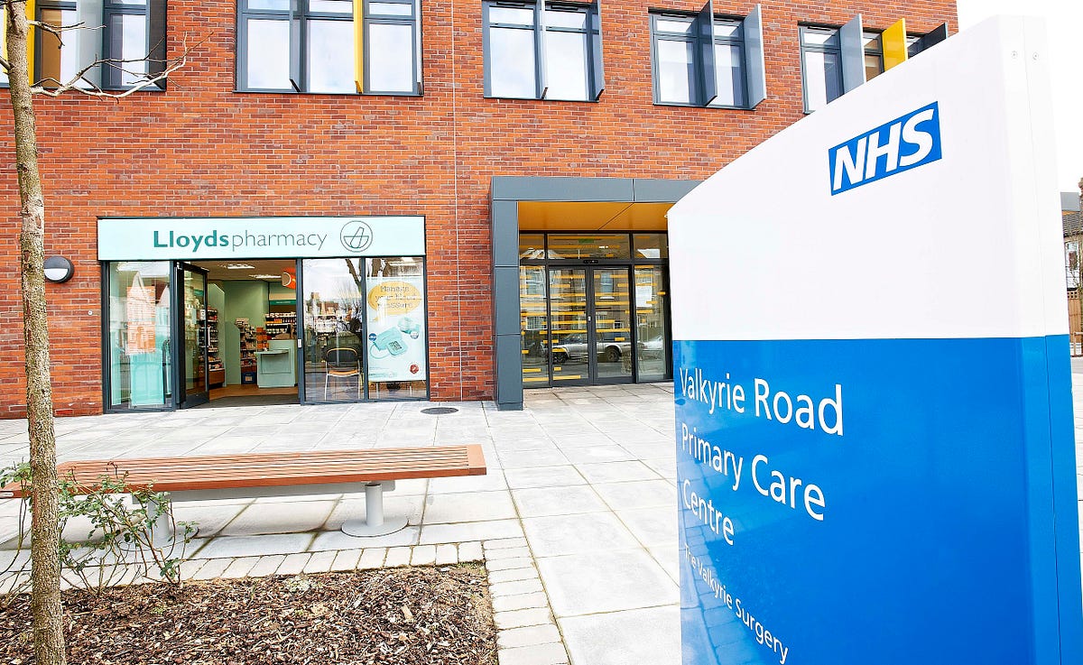 New Puberty Blocker Prescriptions Halted By Nhs England Again By