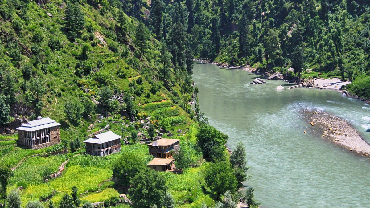 Kel Neelum Valley: A Gem of Nature’s Beauty | by Sajjad Sarwar | Apr, 2024 | Medium