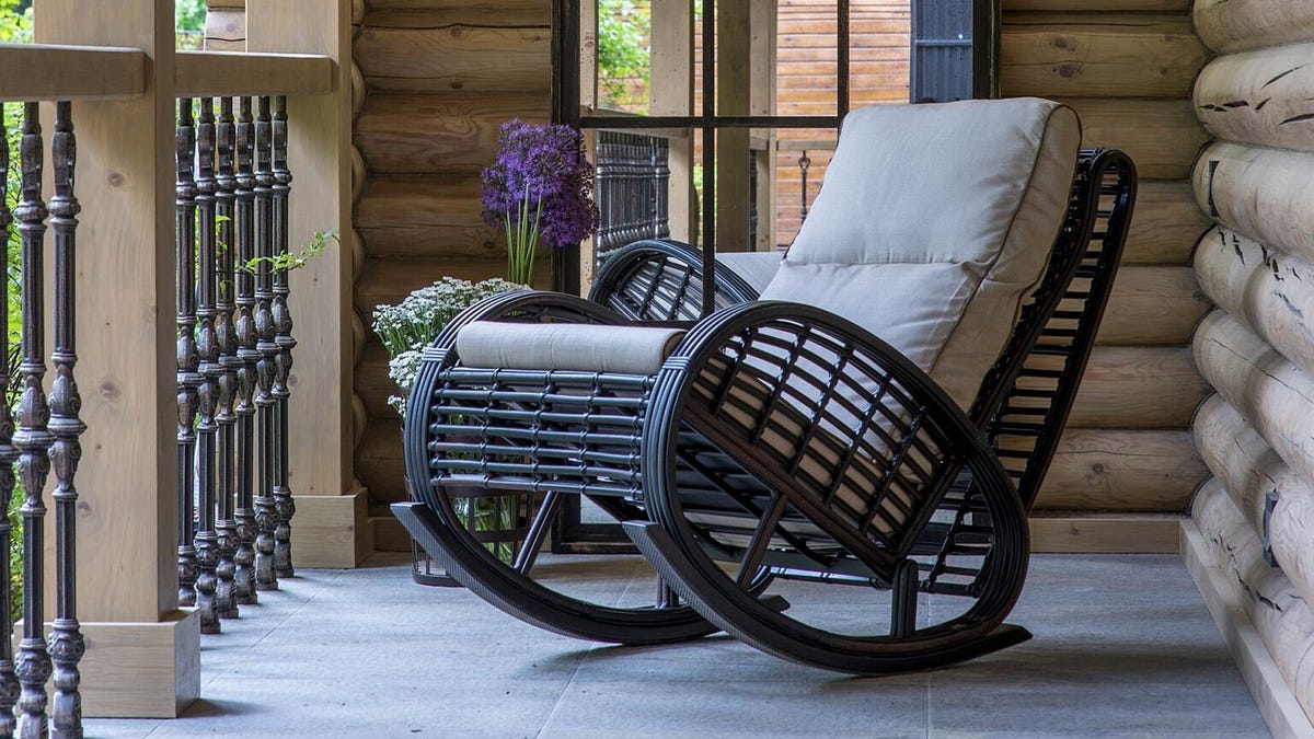 5 Trending Rocking Chairs of 2024: Ultimate Comfort Meets Outdoor ...