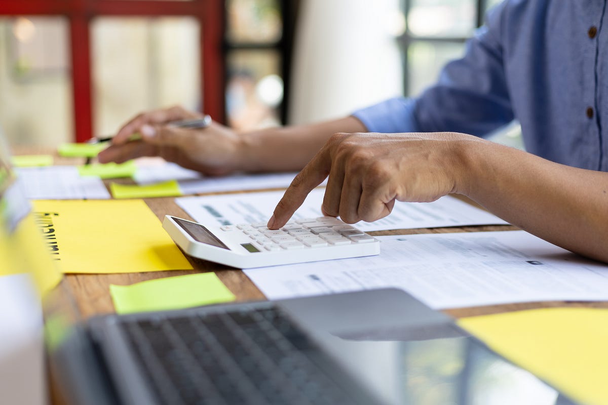 What Are The Advantages Of E-Invoicing? - B2BE | Supply Chain Solutions ...