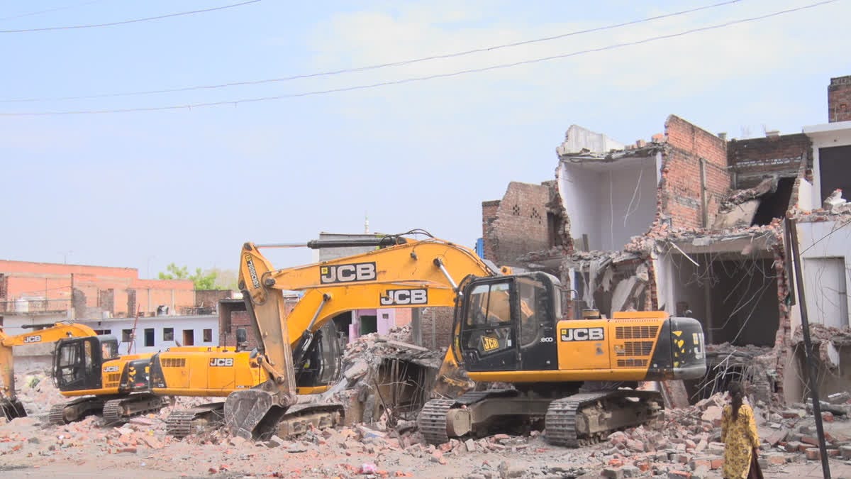 Demolition in Akbarnagar, UP (India): Making Way for Progress with Big ...