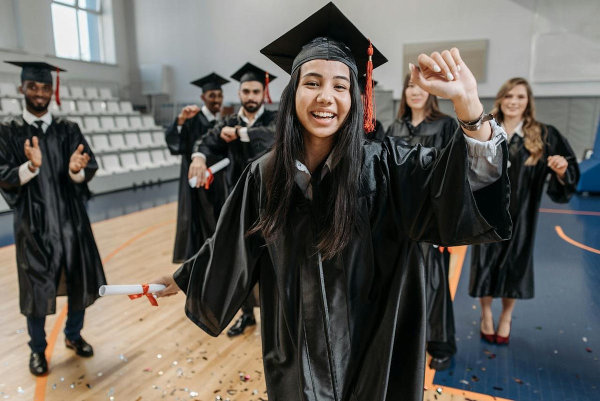 The Ultimate Guide for New Grads: Insiders Secrets to Land Your First ...