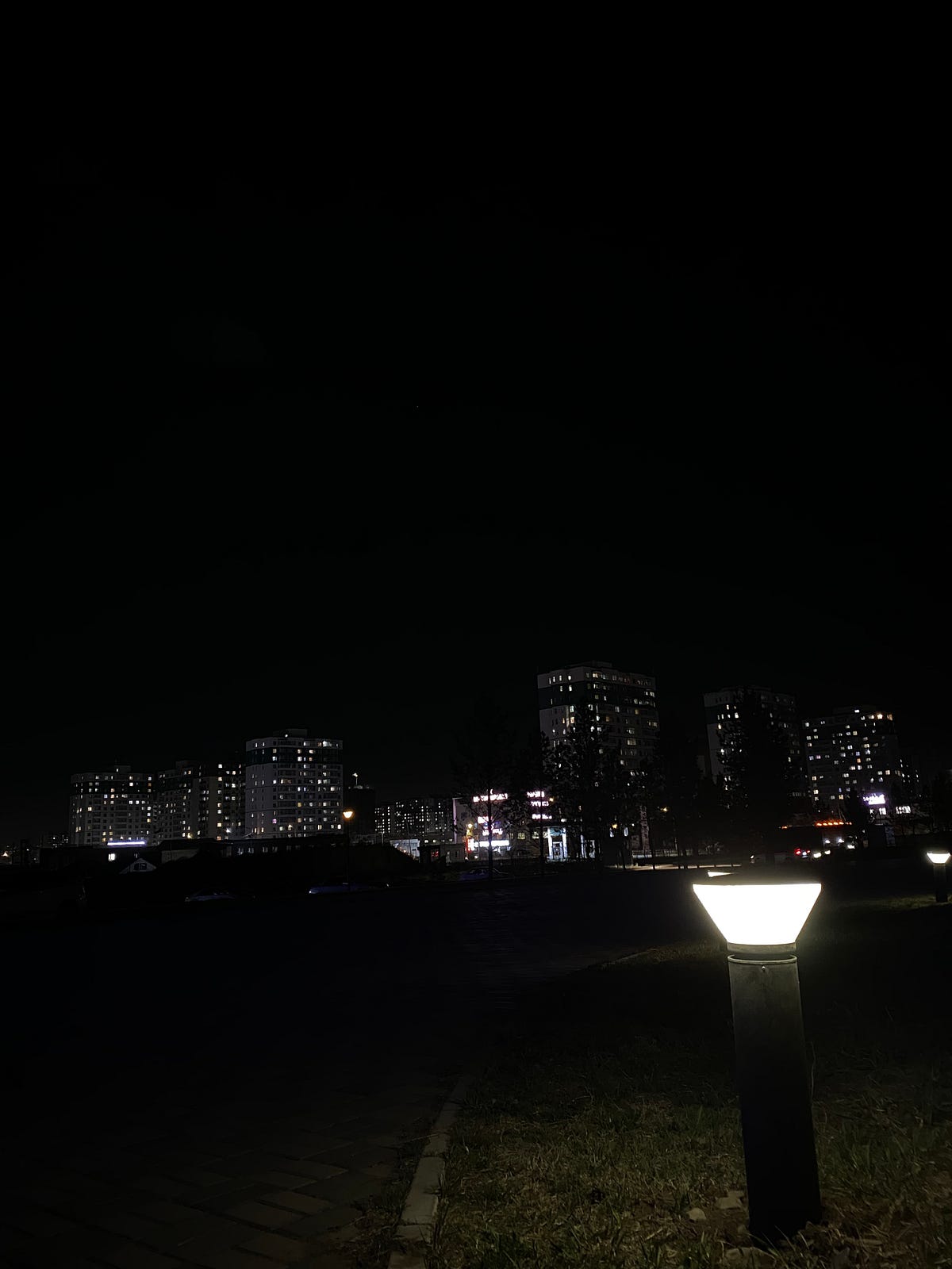 🫂Зүүдний хотод - Cornie - Medium