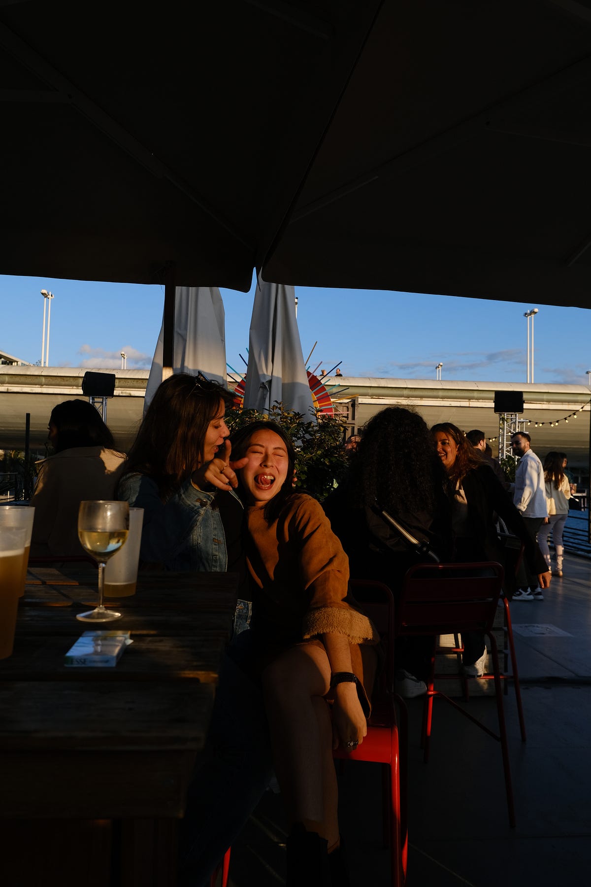 巴黎，第一年！ - Poya Hsu - Medium