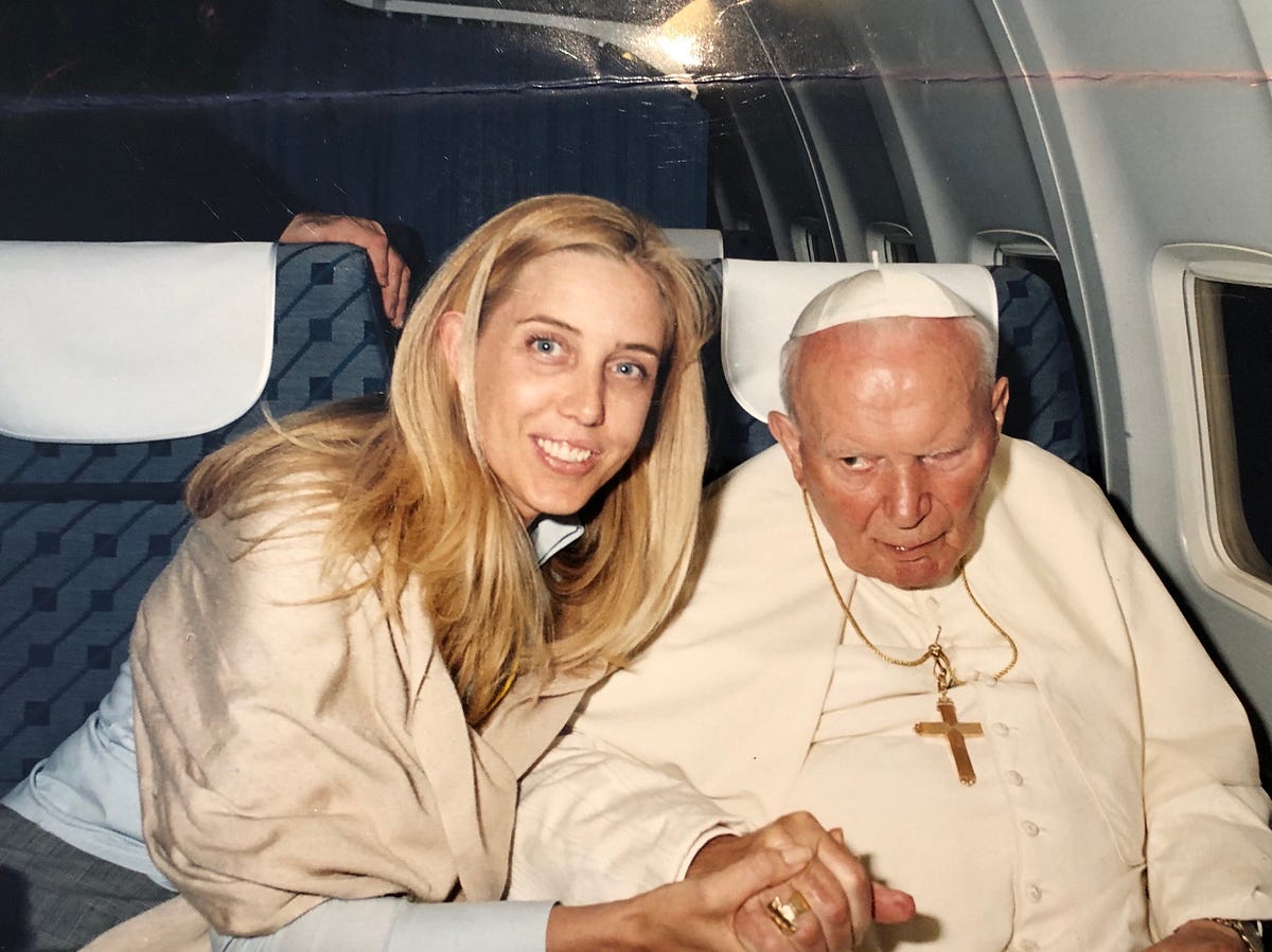 How to cover the Pope (with Delia Gallagher, University of San ...