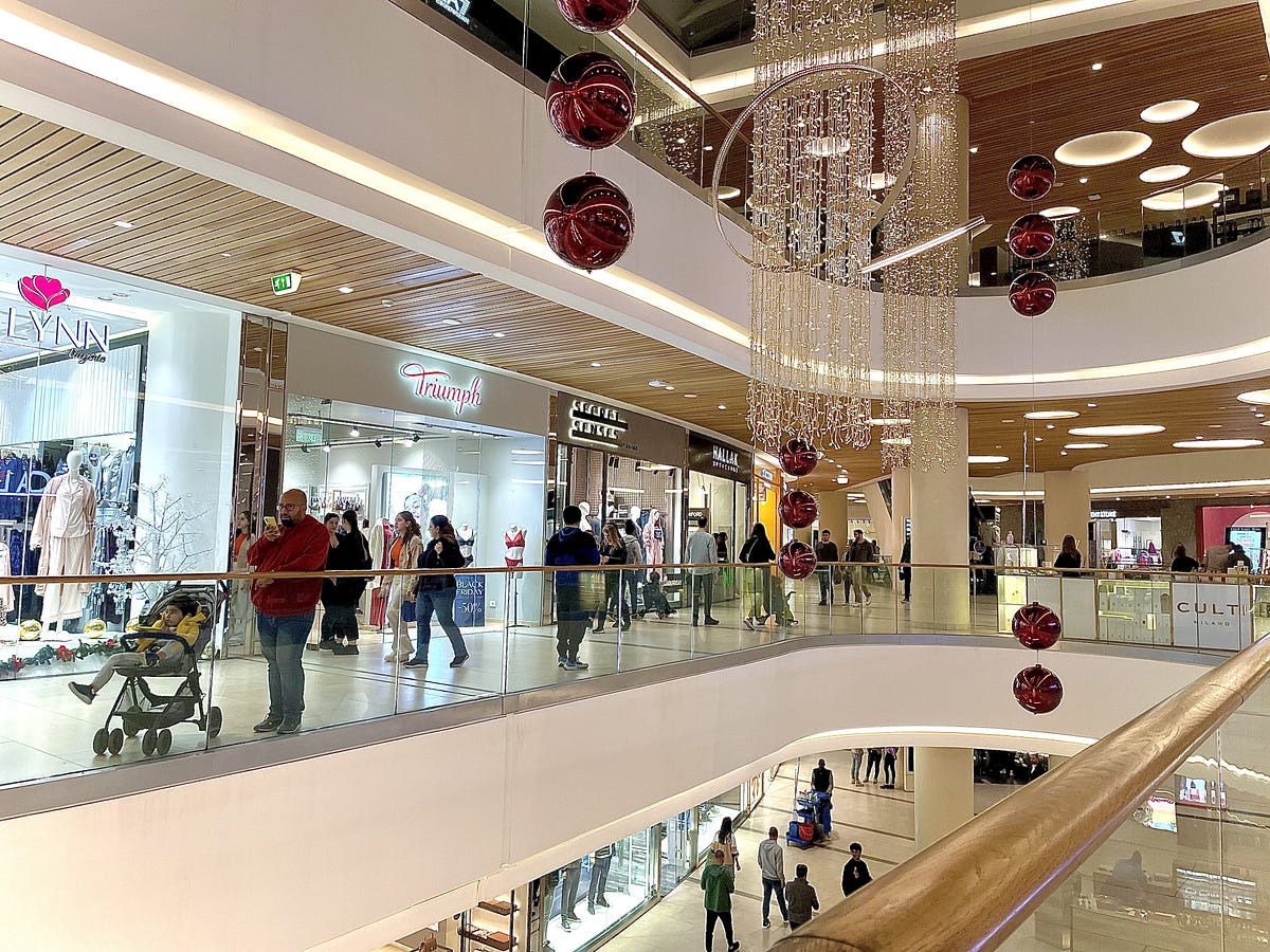 Black Friday Shopping Returns to Lebanon After Halt Due to Economic ...