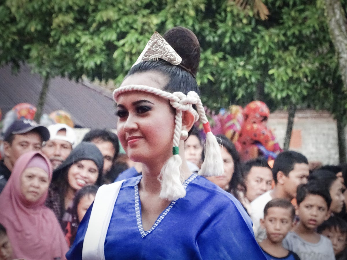 PERANG TOPAT(topat war). Topat War is part of an ancient Agraria… | by ...