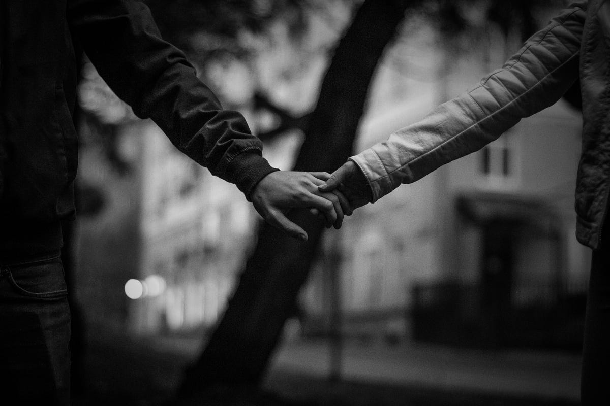WHEN LOVE - Alex Tash Poetry - Medium
