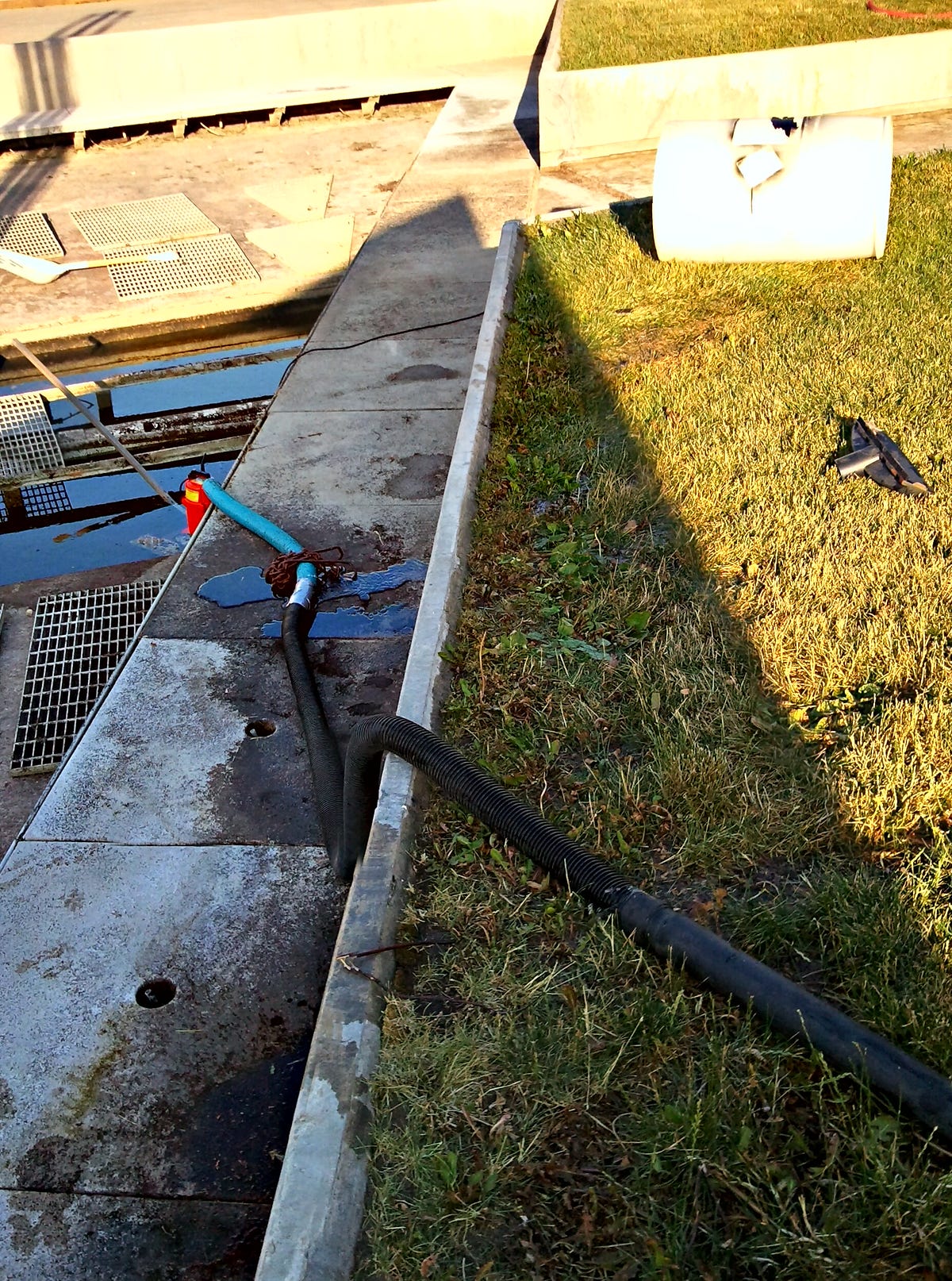 Air Hose Break and Some Nice Pumping Action! | by Maquina Fountain | Medium