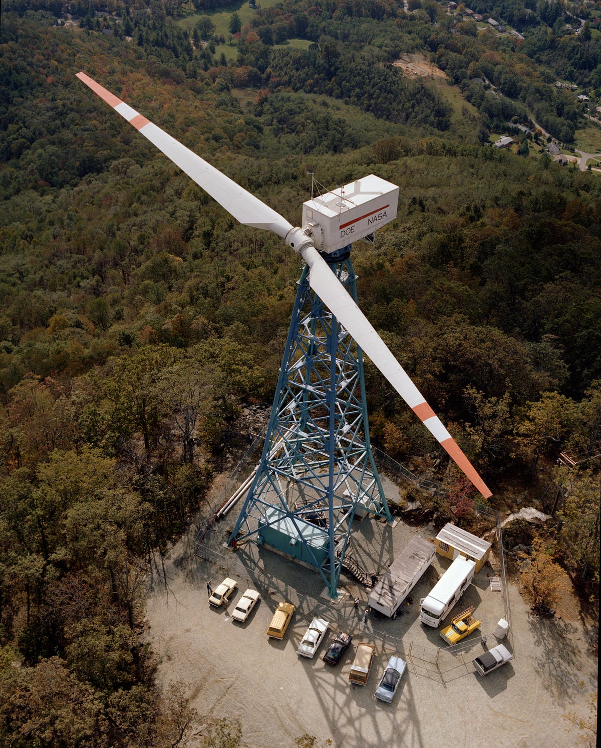 Building the “World’s Largest Wind Turbine Generator” | by Robert ...