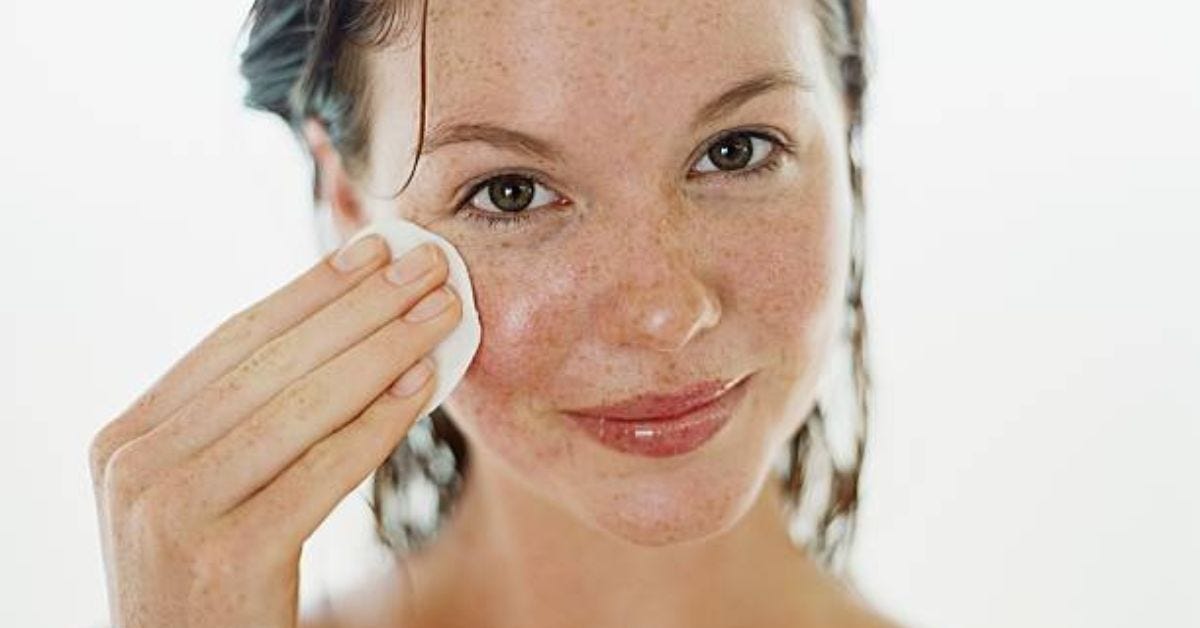 20 Natural Remedies to Remove Freckles on your Face | by Chelsford ...