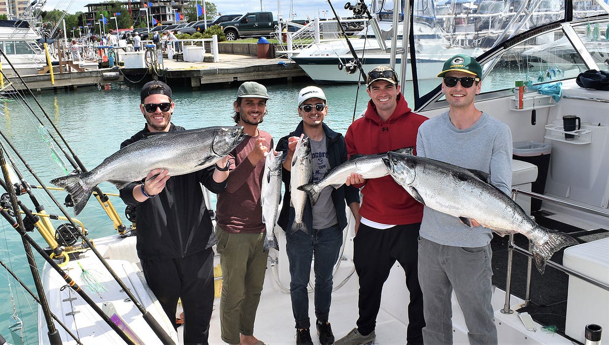 Why is the Gold coast so popular for fishing? | by Avalynnfishing | Medium
