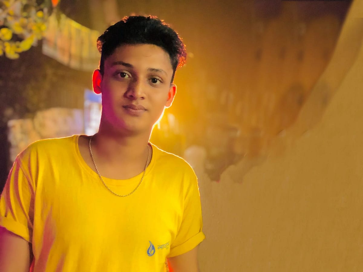 A Young Popular Musical artist Md. Ismail Ahmed Digital Marketer ...