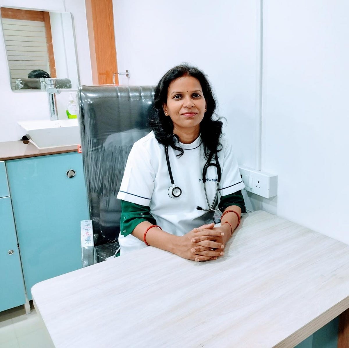 Best Dentist in Gaur City - Dr. Pragya Singh - Medium