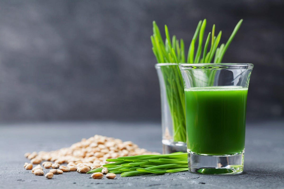 Sip Your Way to a Flat Belly with These 2 Tasty Grass Juices! | by ...