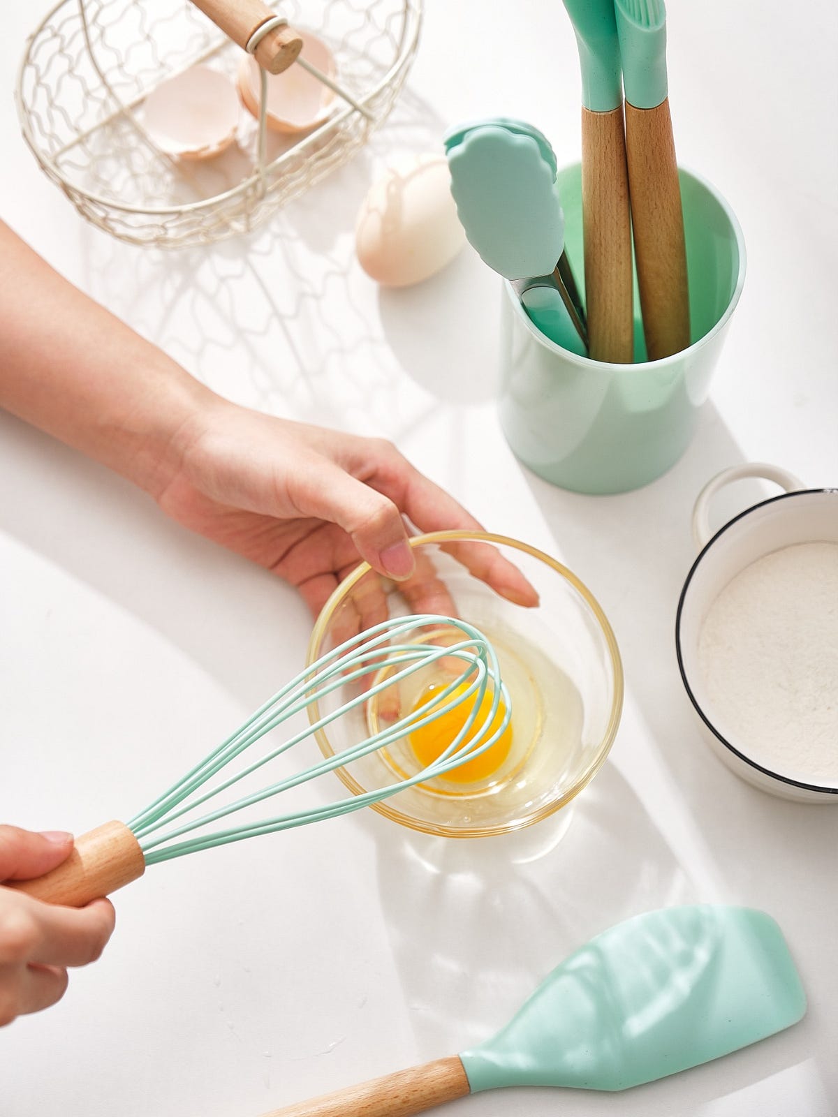 What Should You Pay Attention To When Using Silicone Kitchenware? | by ...