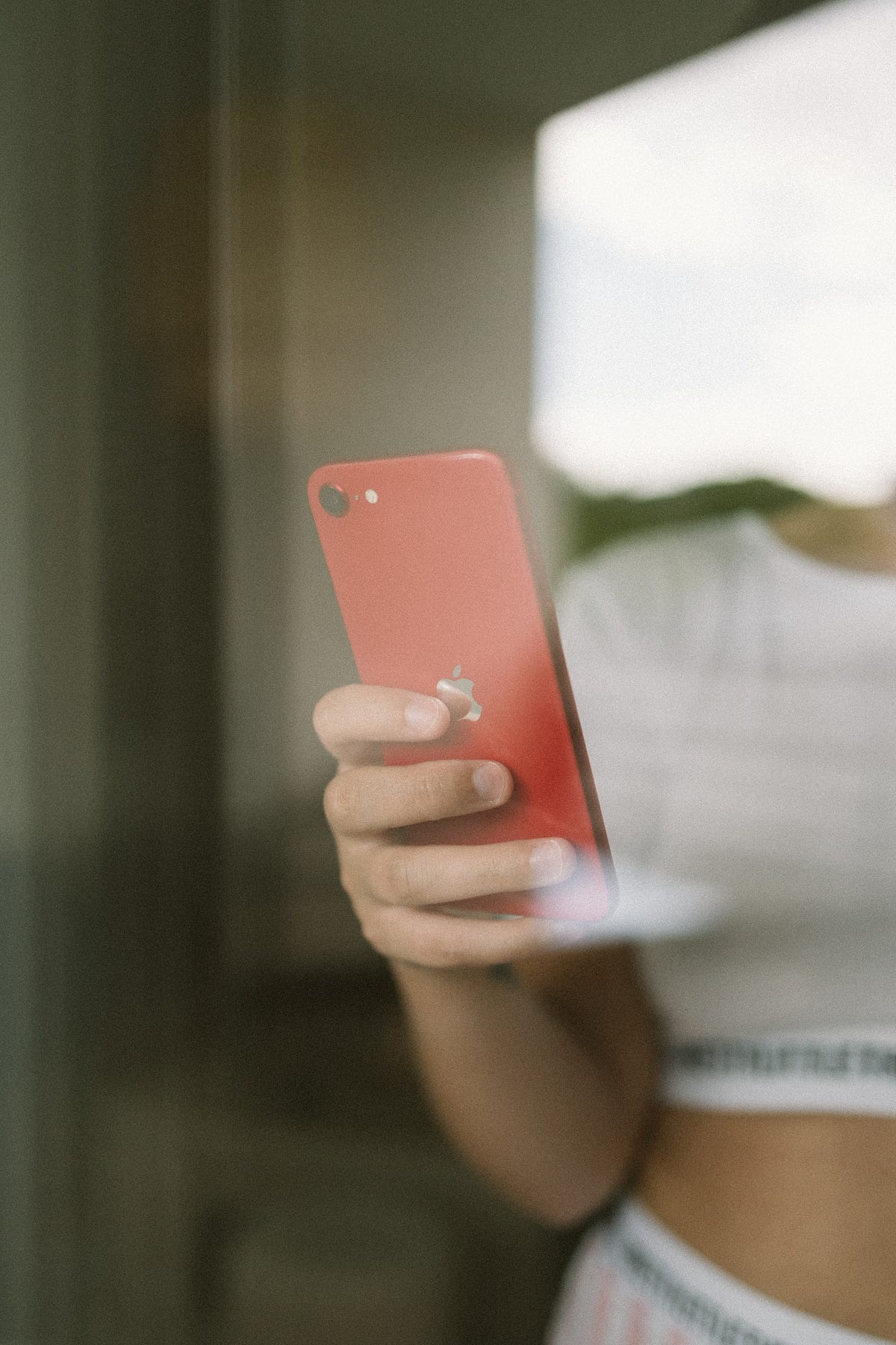 iPhone SE 2022 Review. What’s it really like? | by Dilan the techie ...