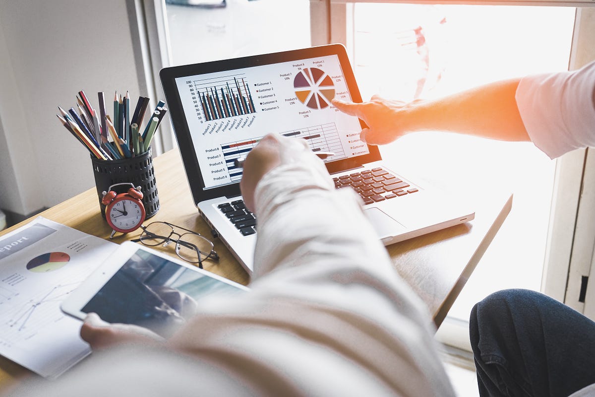 How to Tell if Your Stakeholders Are Happy With You | by Mo Villagran ...