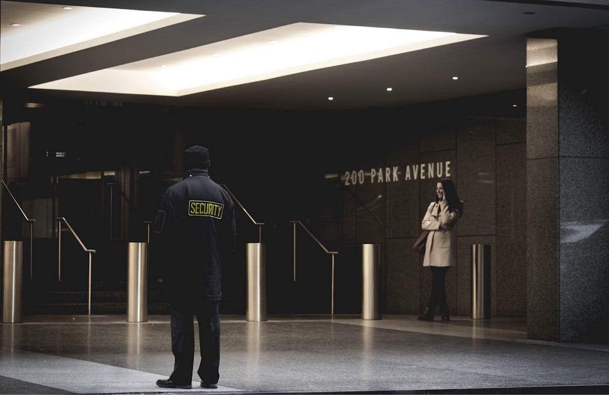 CrowdStrike vs The Insider: When Your Security Guard Hands Your House ...