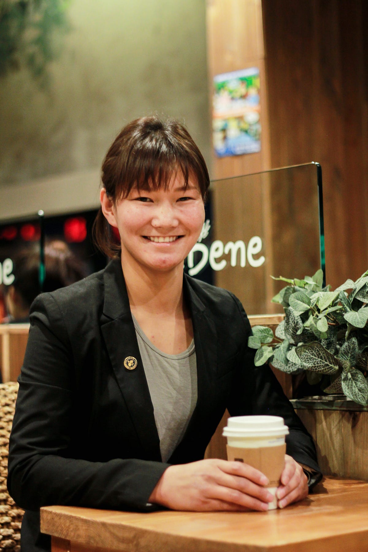 “Би хөдөөний охин л доо By Caffe Bene Mongolia Caffebene Medium